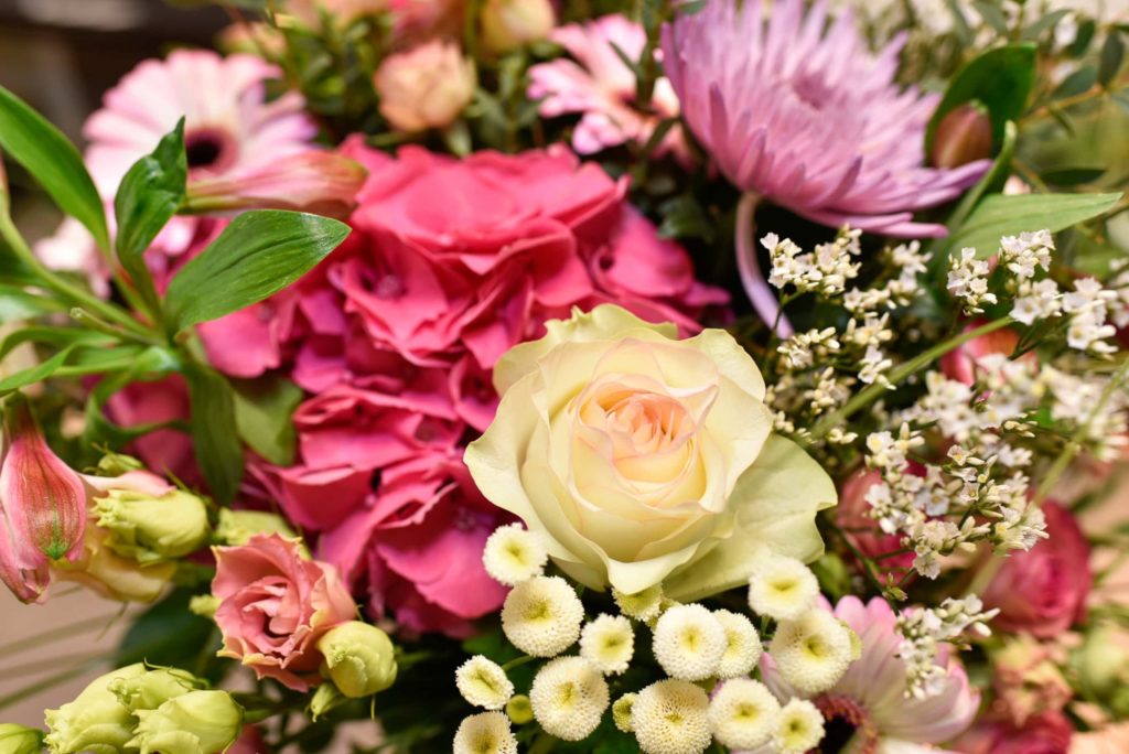 Le bouquet du jardin que nous réalisons - Blumstein Fleuriste Strasbourg